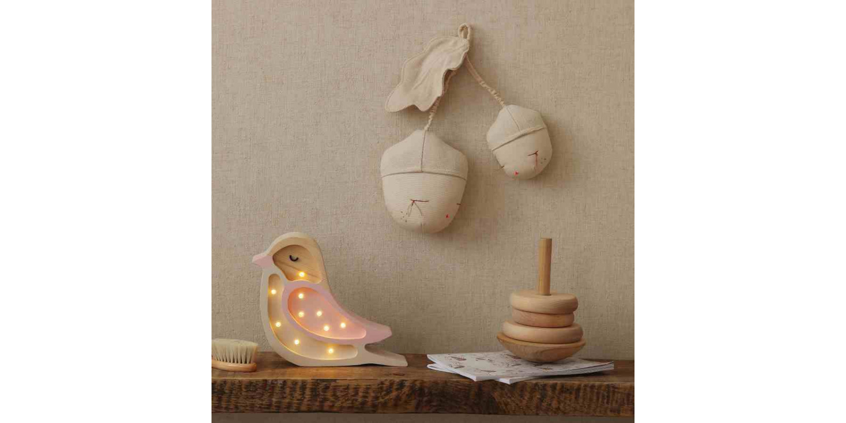 Lampe veilleuse en bois mini oiseau rose
