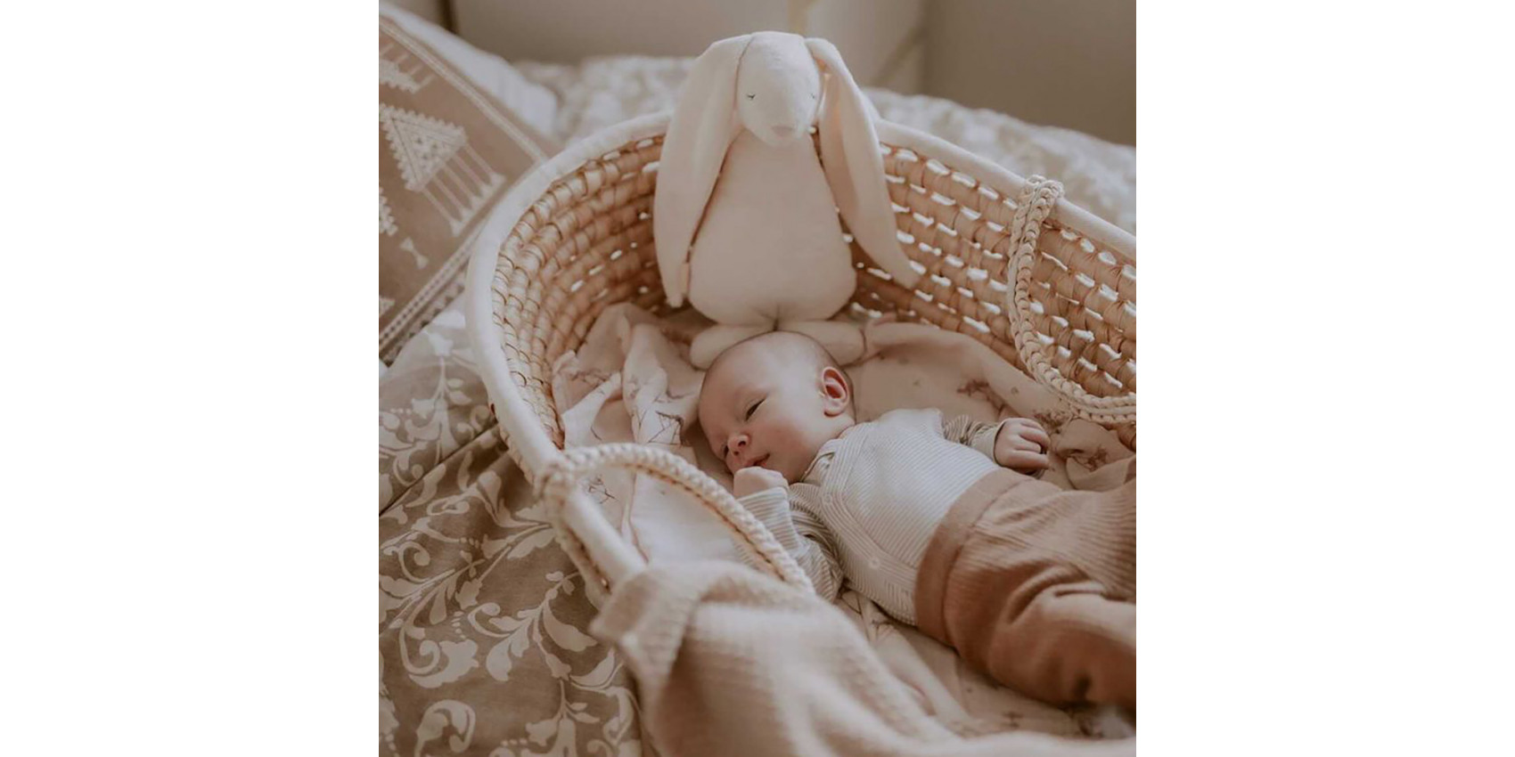 Couffin bébé en fibres naturelles