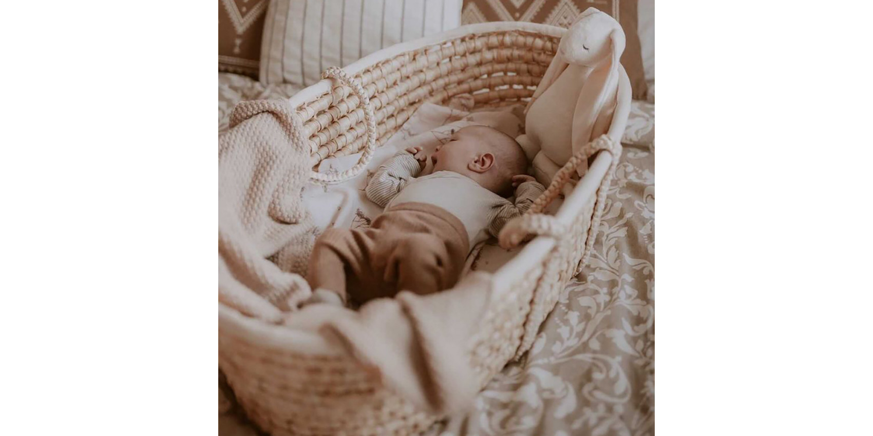 Couffin bébé en fibres naturelles